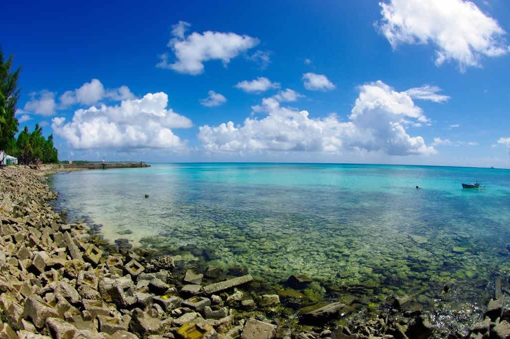 Cruise sailing and catamarans in Tuvalu | viviSail